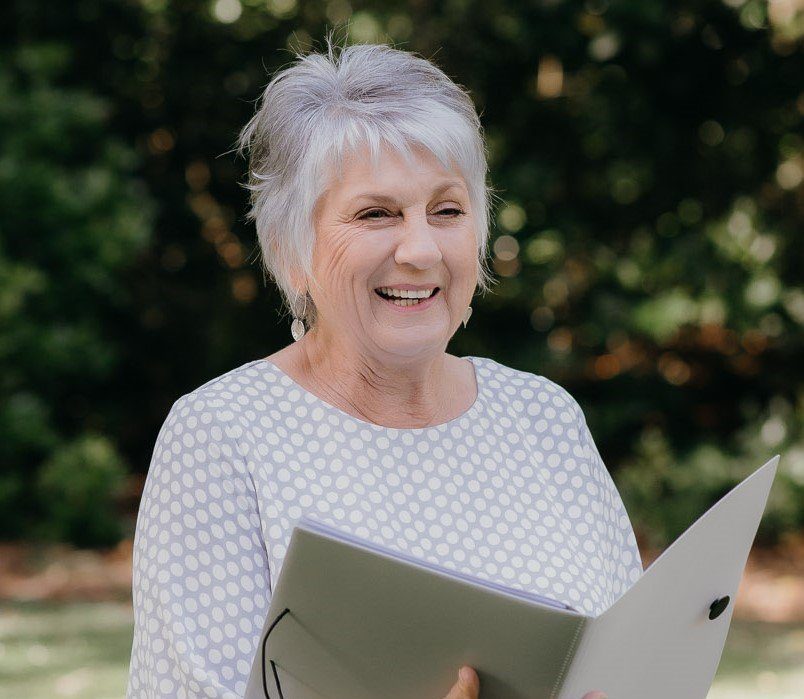 More on How to Choose Your Celebrant | Lisa Edwards